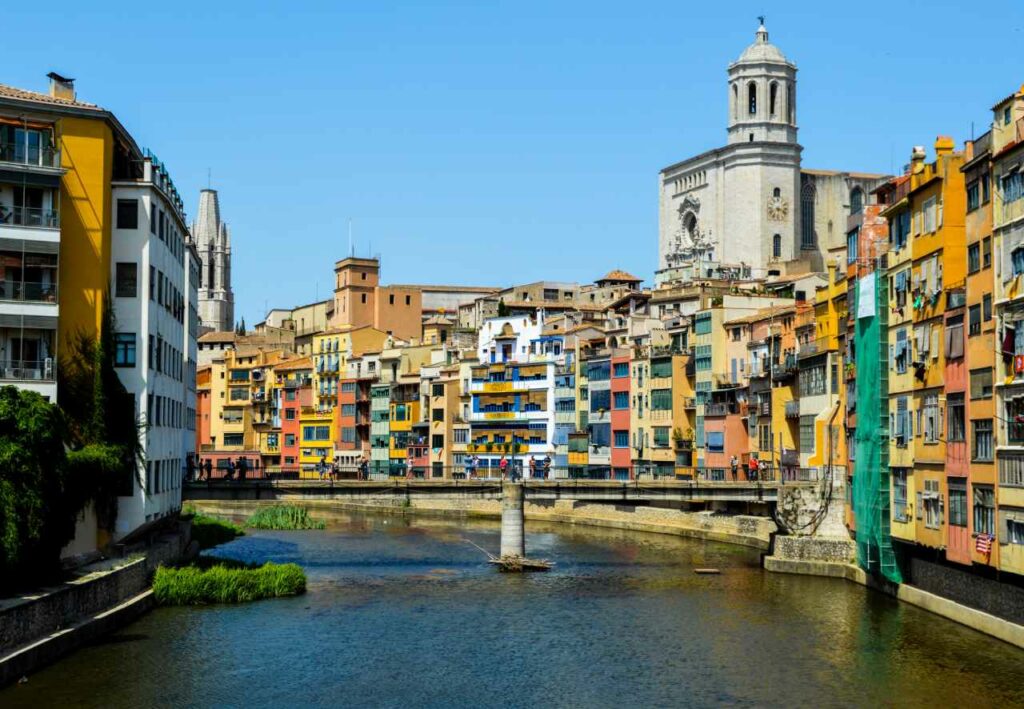 Spannende Girona Nach Barcelona Bilder